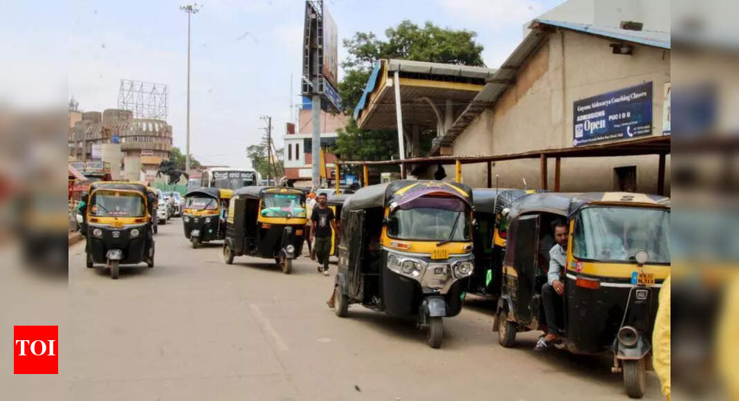 Auto drivers struggle as 155 stands vanish in city makeover | Hubballi ...