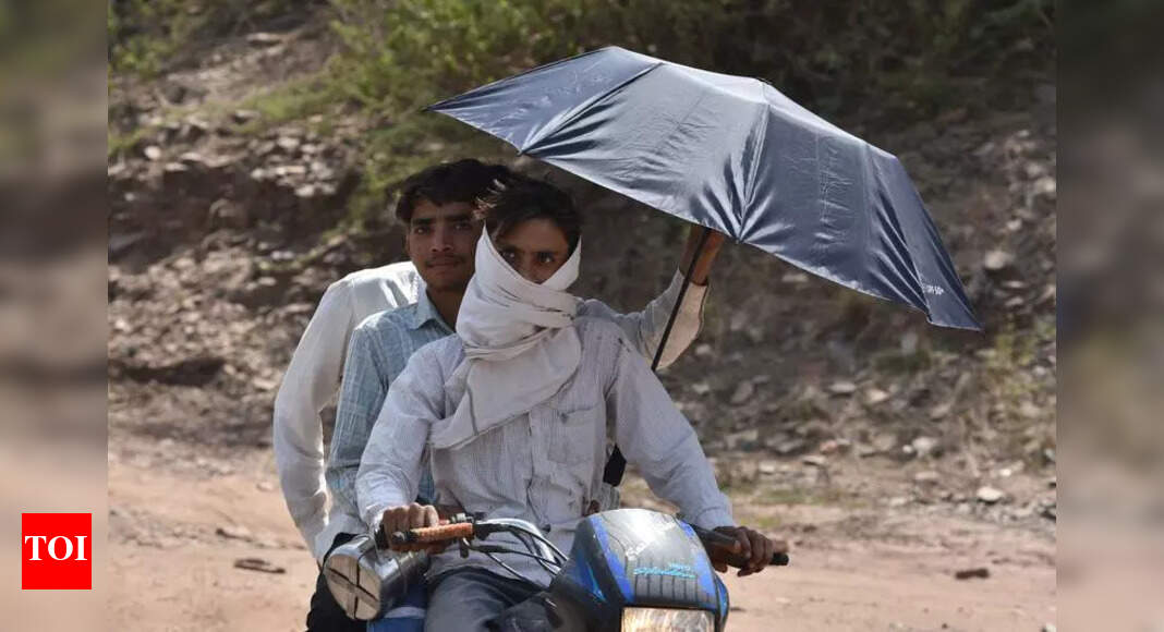 Sizzling day, warm night as Gurgaon records season’s hottest day ...