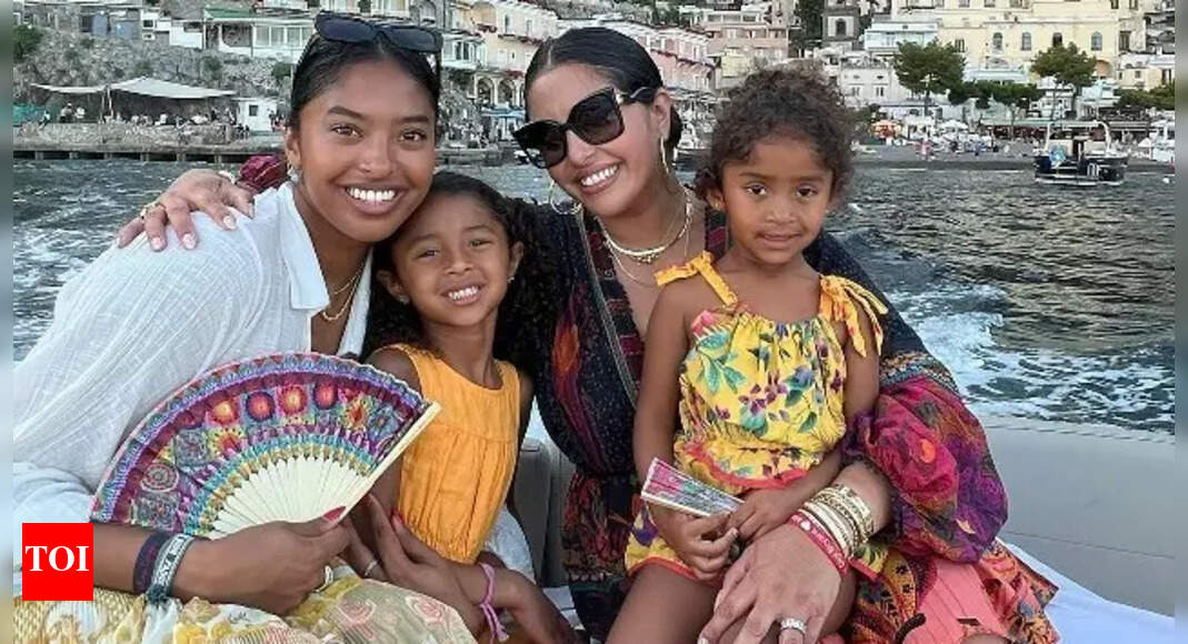 Vanessa Bryant and her daughters share smiles with Sabrina Ionescu ...