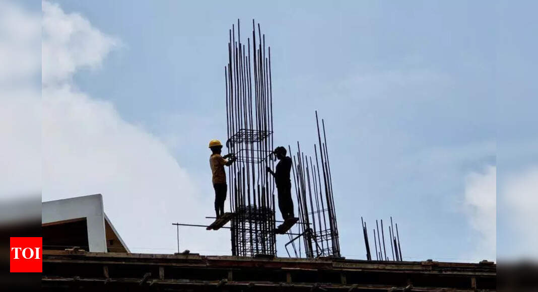 Construction workers to get Rs12,000 annual pension as labour ...
