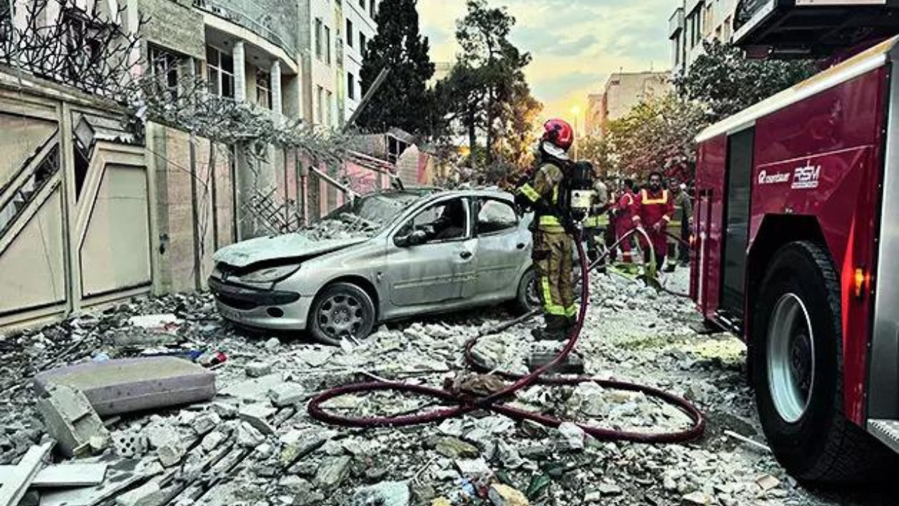 Israeli Attack On Iranian Nuclear Targets: Israel sent Mossad agents ...