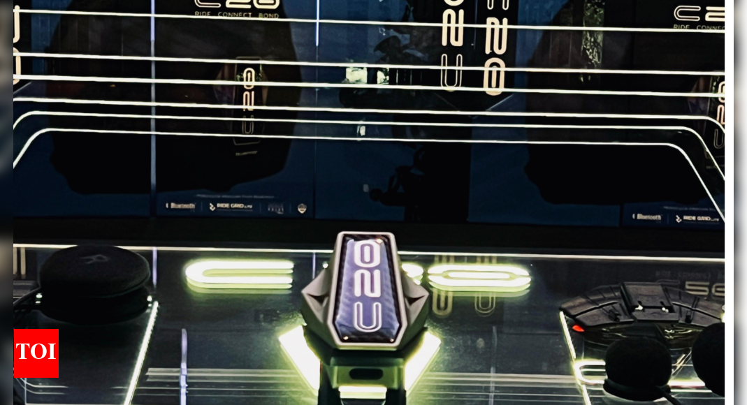 Bluarmor C20 Mesh Helmet Intercom launched at Rs 9,999: Details - The ...