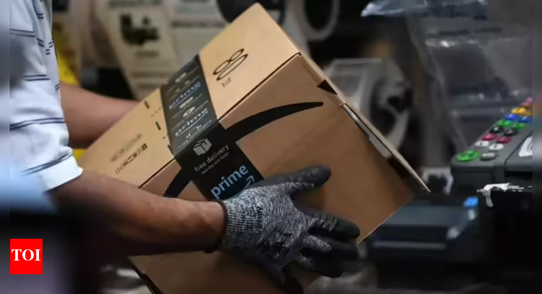 Delhi delivery agent arrested for swapping returned goods with used ...