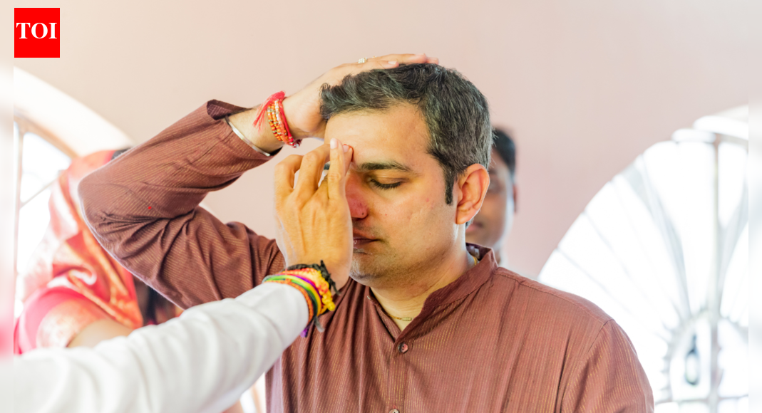 Why do Hindus apply a Tilak on their forehead: Significance, types of ...