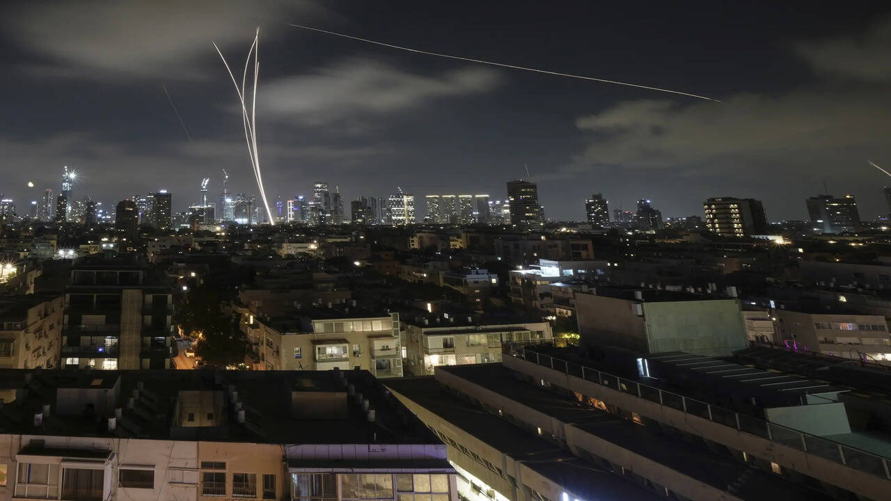 Iran shuts down internet, 'goes for near Blackout' as conflict with ...
