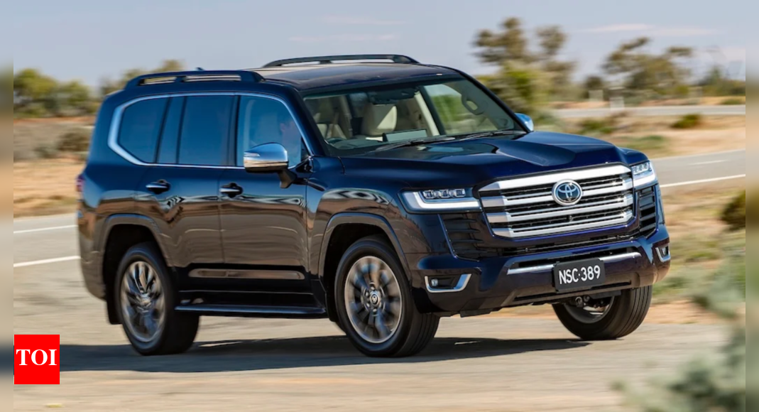 Toyota Land Cruiser LC 300 Hybrid revealed: Most powerful LC ever with ...