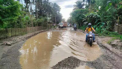 Historic Dhodar Ali Road in shambles amid govt apathy | Guwahati News ...
