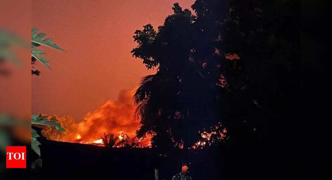 Chem factory in Barasat catches fire, 80 families moved to safety ...