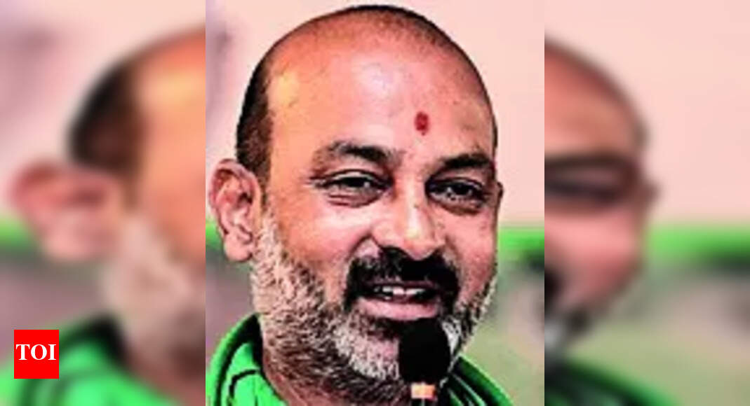 Etleboro.org - ‘Why protect K Chandrasekhar Rao, KT Rama Rao?’: Union ...