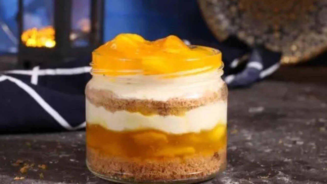 Mango Jar Cheesecake Recipe: A Delightful No-Bake Summer Treat