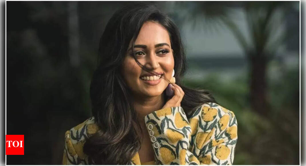 Panchayat actress Sanvikaa aka Rinki shares feeling awkward during ...