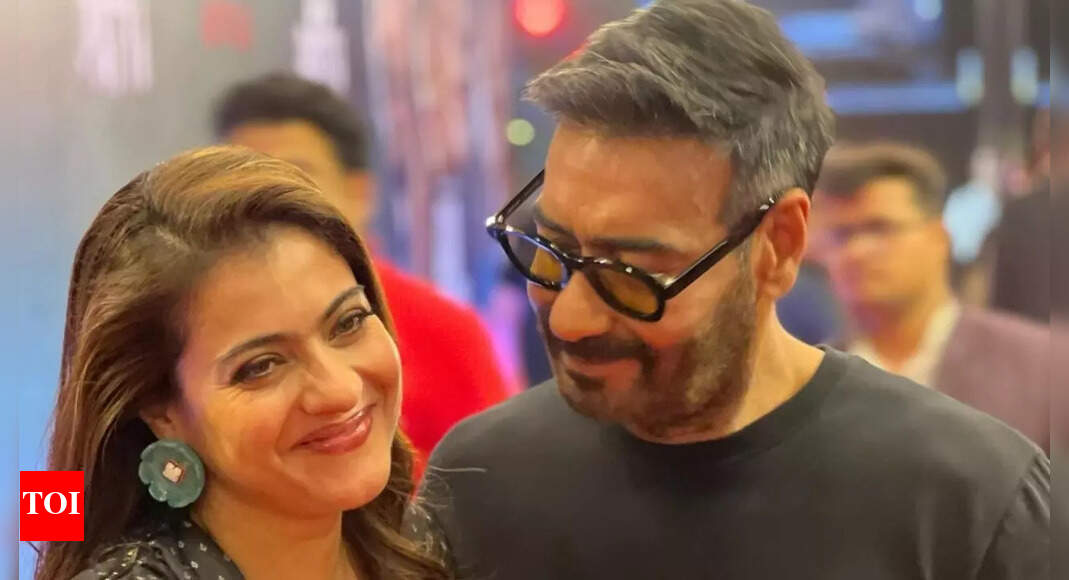 When Ajay Devgn set a wedding anniversary reminder, everyone fell in love with his simplicity ...