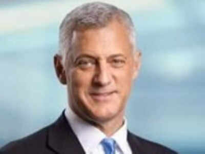 Why StanChart CEO Bill Winters believes his Wharton MBA was a 'waste of ...