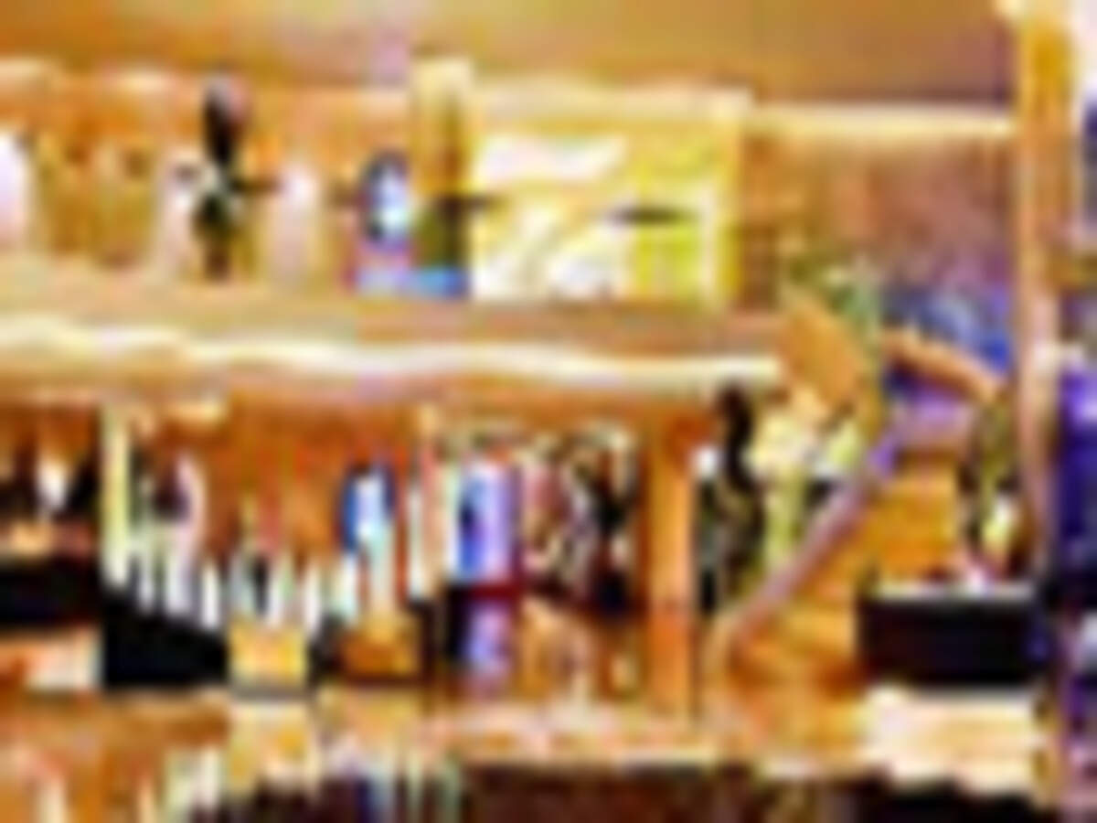 PFMI 2012 finalists arrive in Mumbai