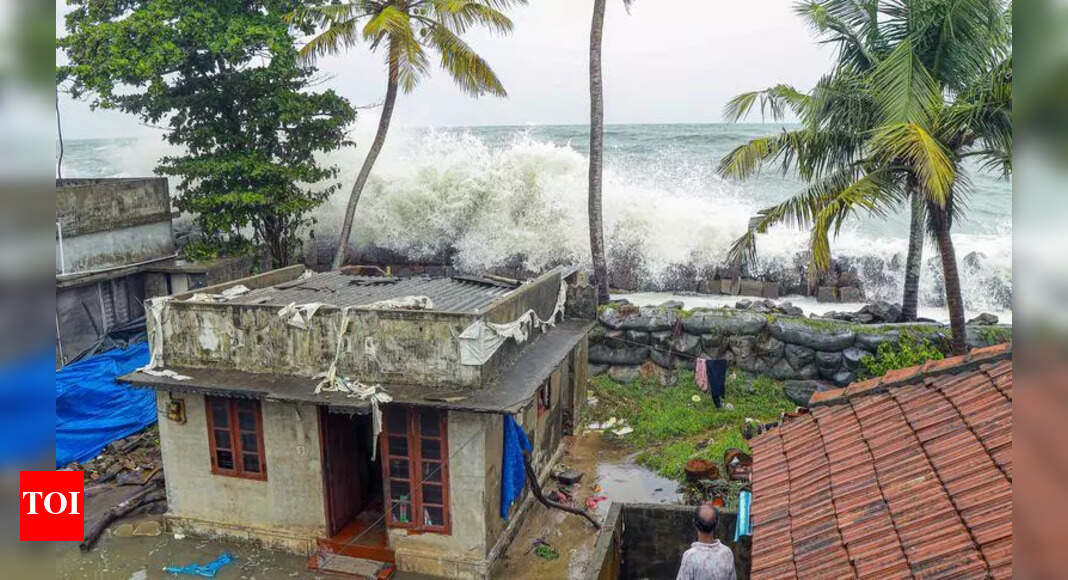 Works on seashore protection at Chellanam and Kannamali progressing ...