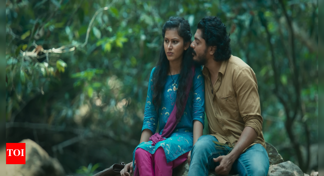 Jungle Mangal Movie Review: a calm adventure wrapped in suspense