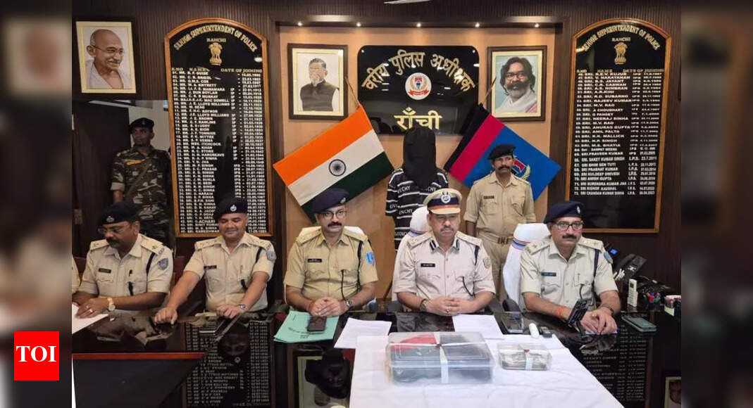 3 held in murder, loot cases in Ranchi dist | Ranchi News - Times of India