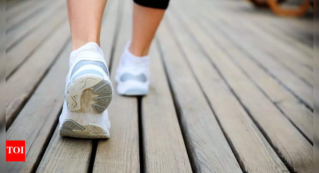 When is the best time to go for a walk? Know the health benefits of ...