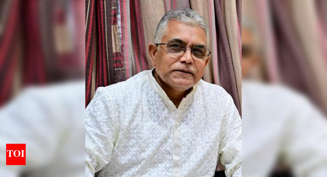 I’m a loyal soldier, says Dilip; BJP in his blood, says Samik | Kolkata News - Times of India