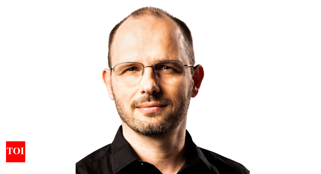 GitHub CEO to engineers: 'Smartest' companies will hire more software ...