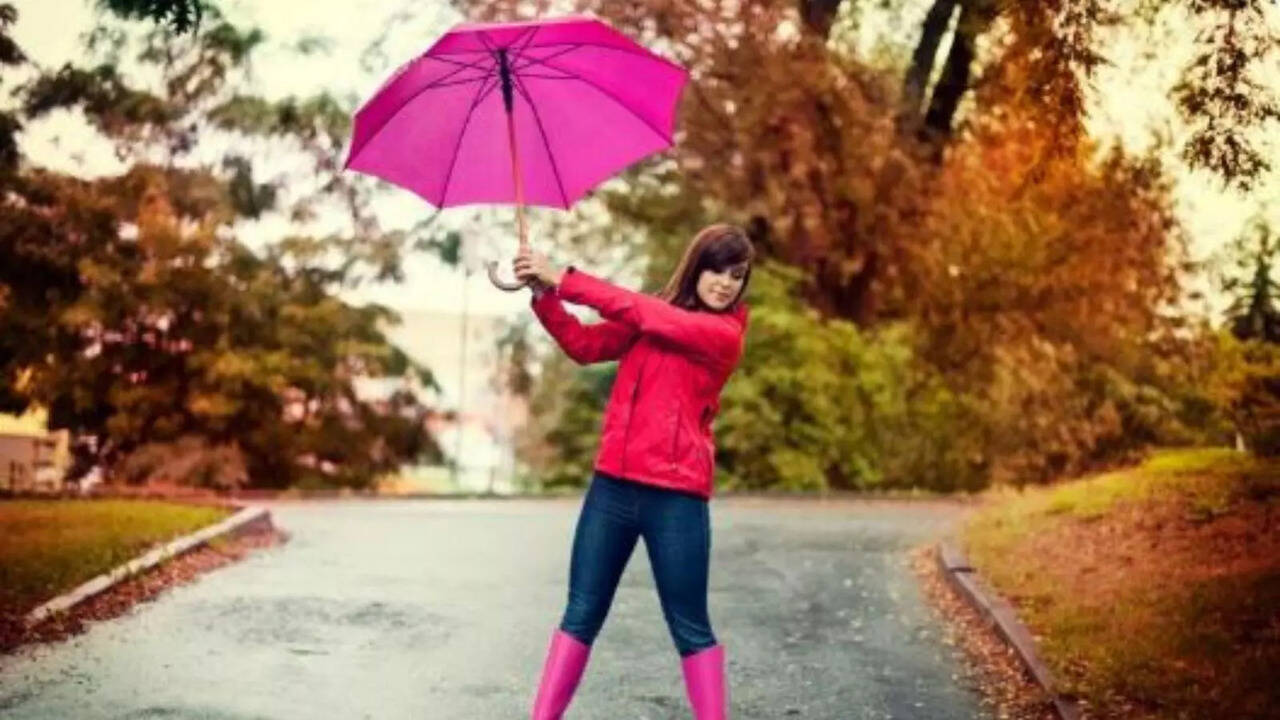 Monsoon Fashion Guide: What to Wear When It’s Wet Outside