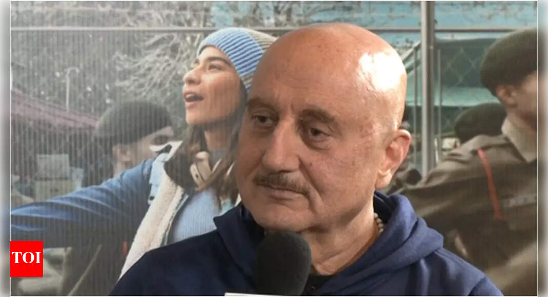 "It's a blessing...She is an inspiration": Anupam Kher thanks President Murmu for accepting his ...