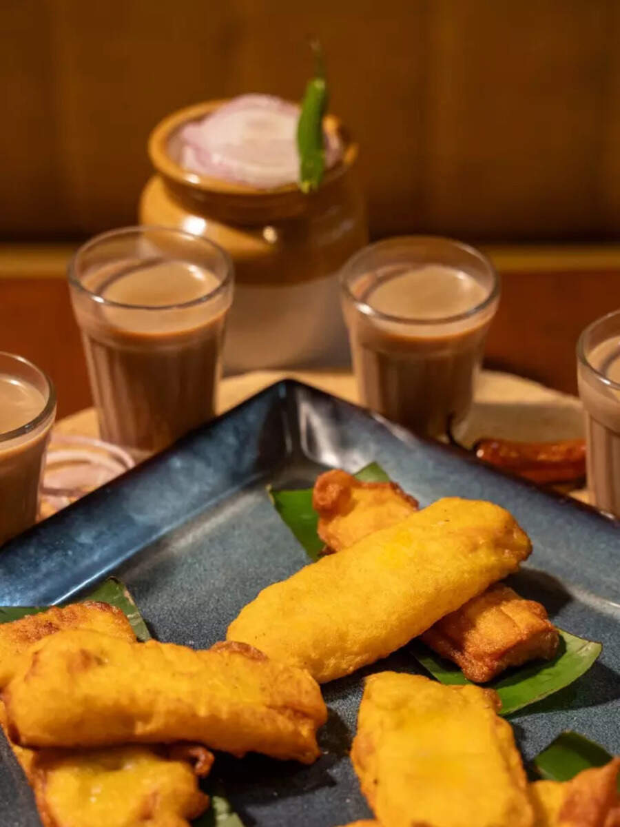 Banana Fritters (Pazham Pori) Recipe: Monsoon Special: How to make ...