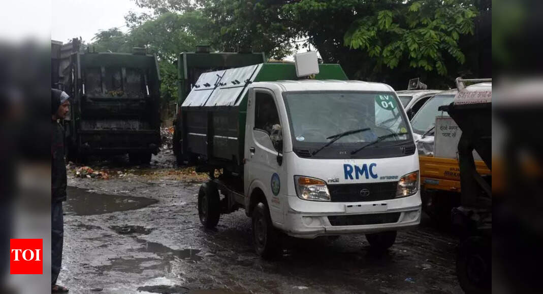 Many RMC vehicles plying without number plates: Residents | Ranchi News ...
