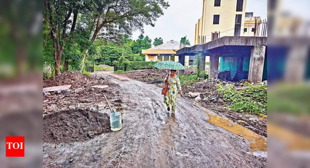 PMC’s apathy renders Baner sub-post office inaccessible | Pune News ...