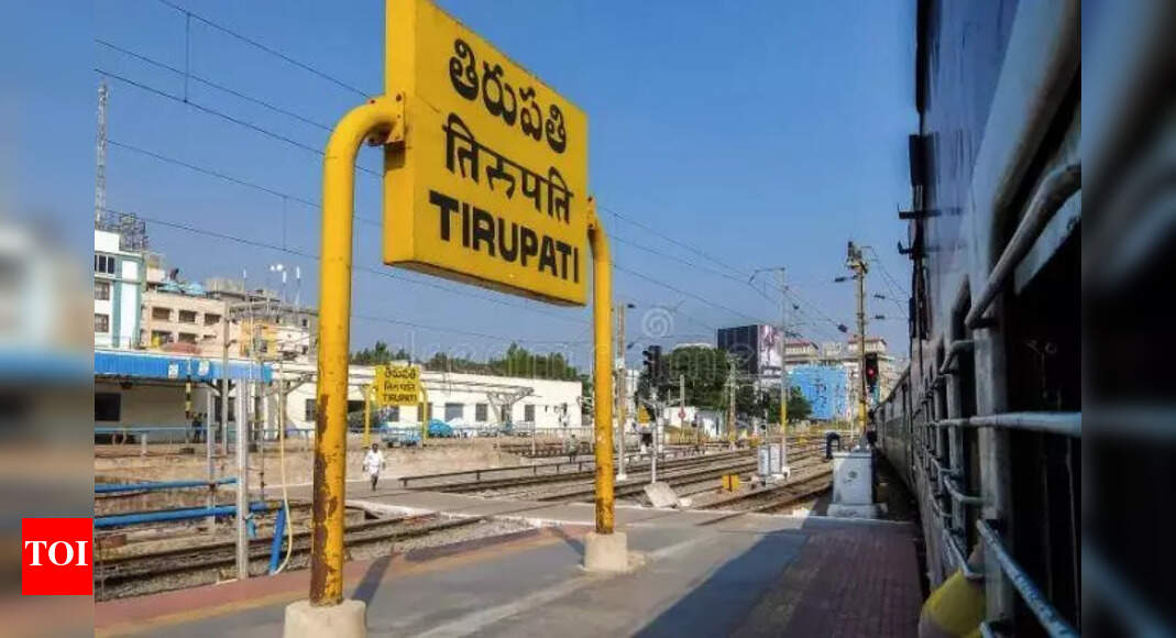 Alert railway staff avert major fire at Tirupati station | Vijayawada ...