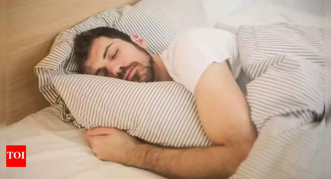 Running on 4-5 hours of sleep? Know about Short Sleep Syndrome and its ...