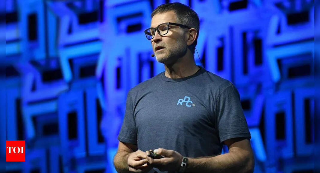 “I think of Roblox as a platform to help loneliness”: CEO suggests ...