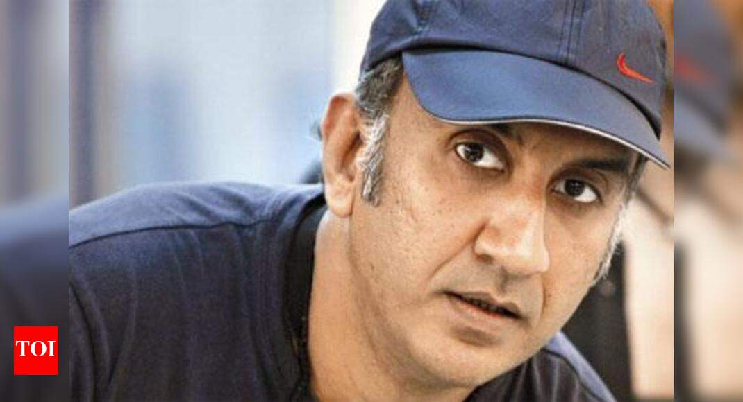 Milan Luthria set to explore new Akshay Kumar | Hindi Movie News ...