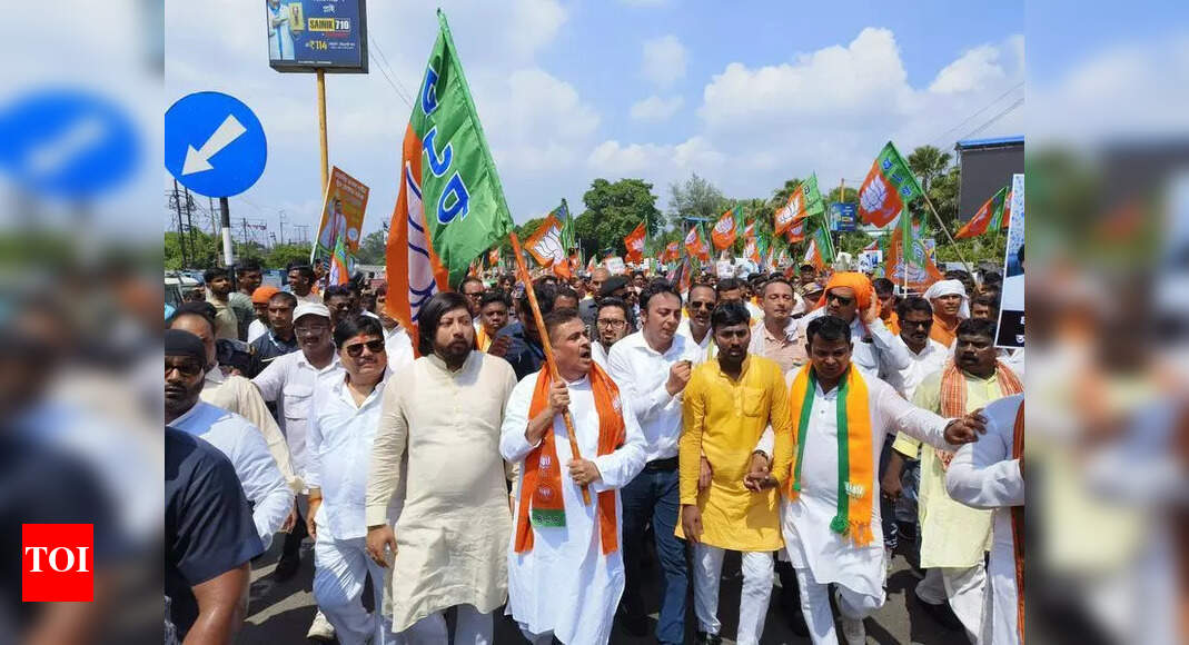 Samik, Suvendu seek Bihar-like SIR, say Bengali culture under attack in ...