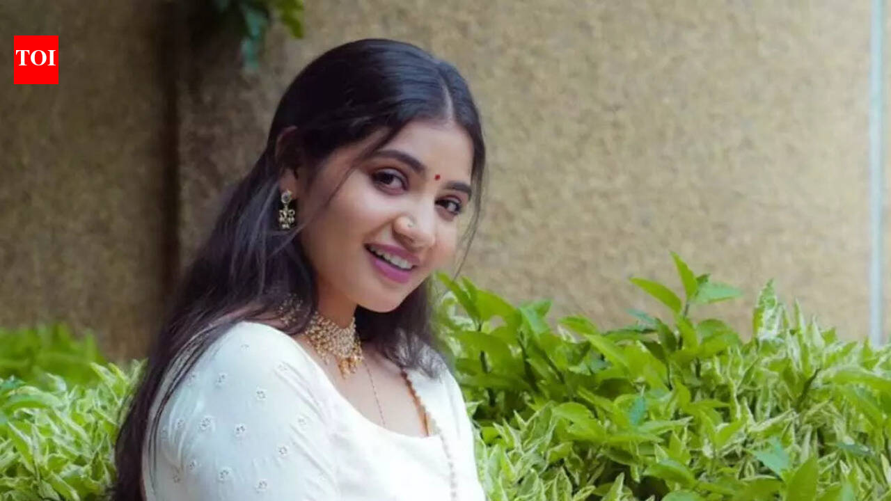 Dhana Bhagyam: Bigg Boss Tamil fame Anshitha set to play the titular ...