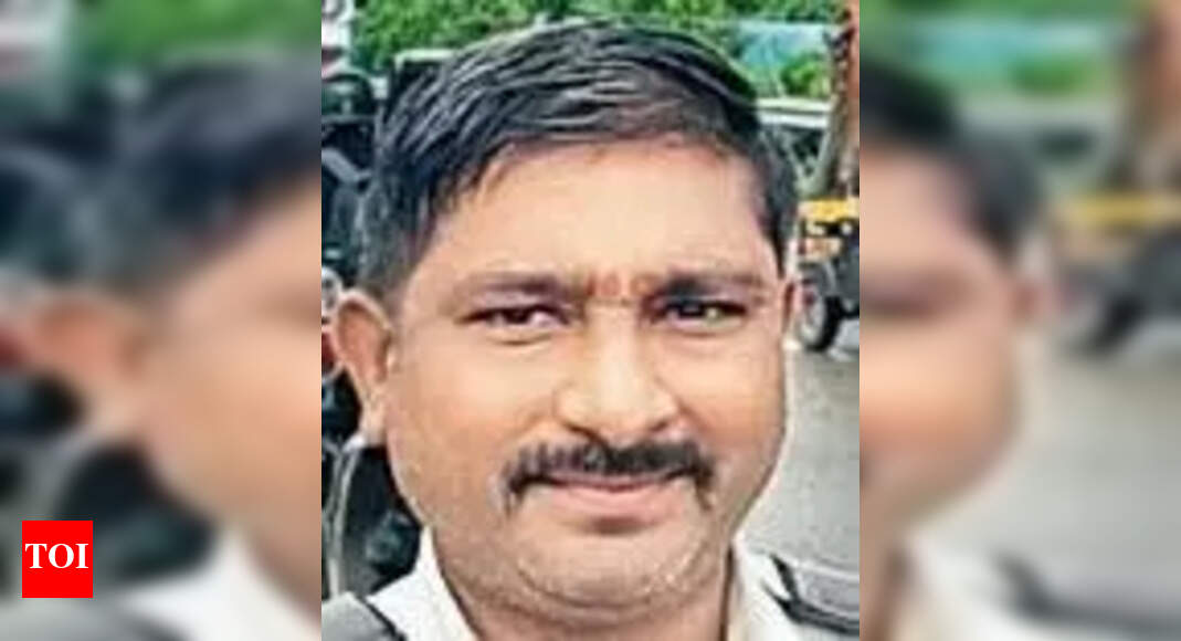 Navi Mumbai traffic constable run over by hydra crane | Mumbai News ...