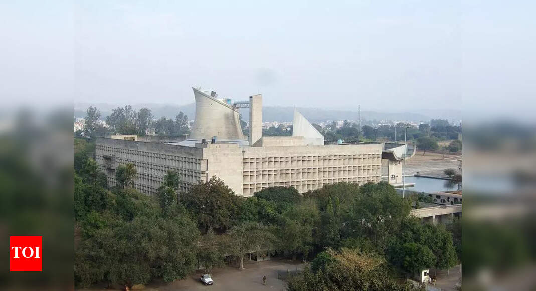 Welfare committee reviews implementation of schemes for SCs STs and BCs in Patiala | Chandigarh ...