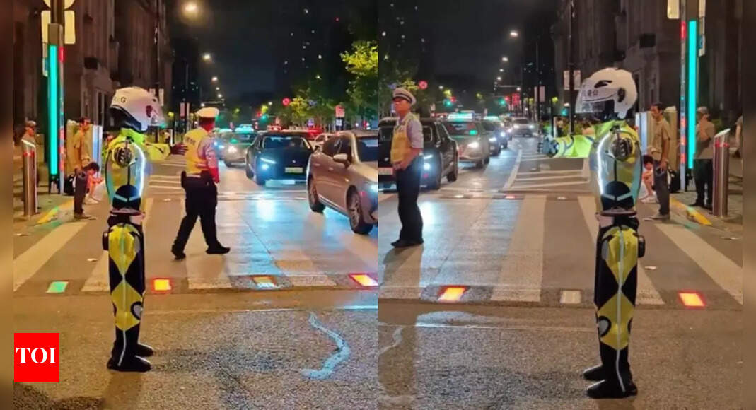 Viral: "RoboCop" directing traffic in Shanghai amazes global netizens ...