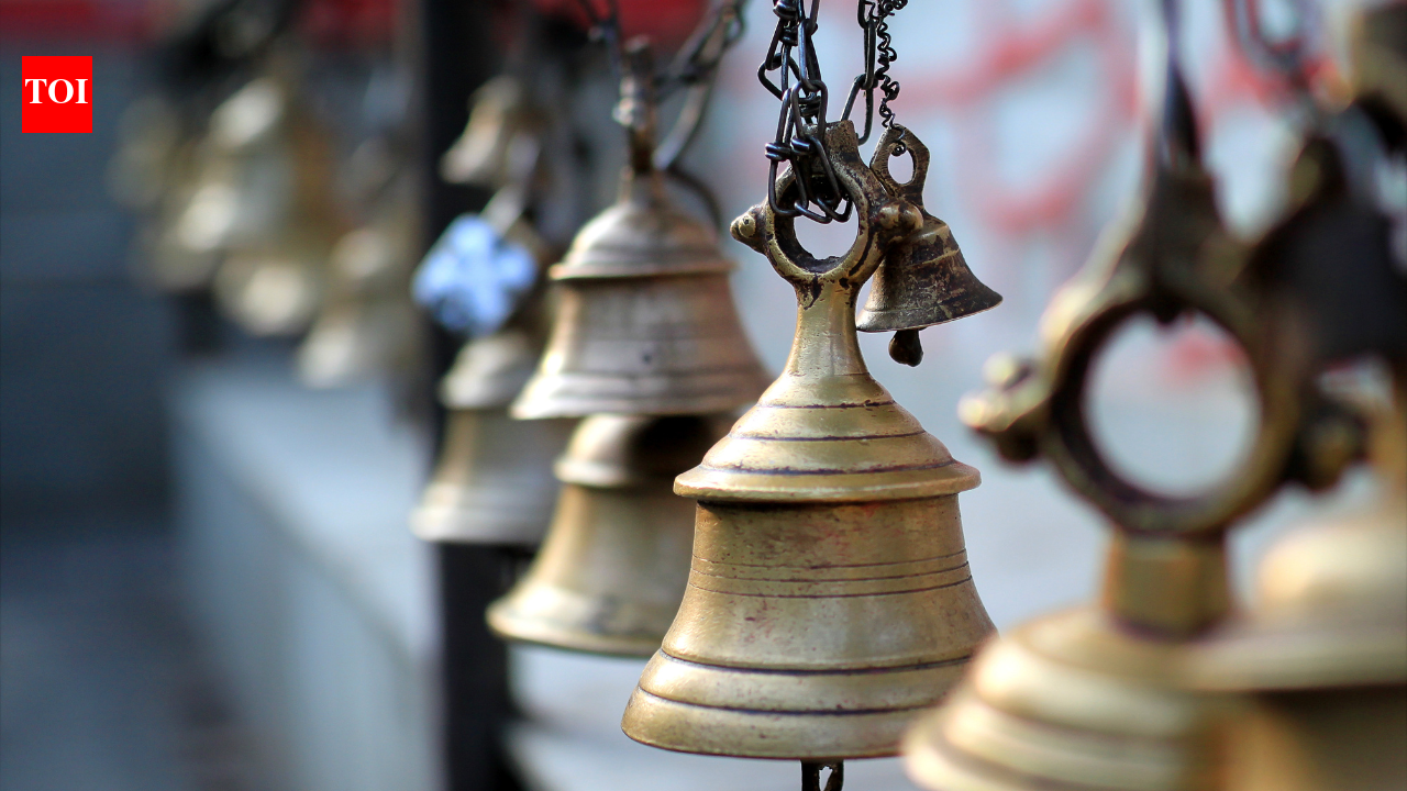 Ringing the temple bell before entering; history and significance