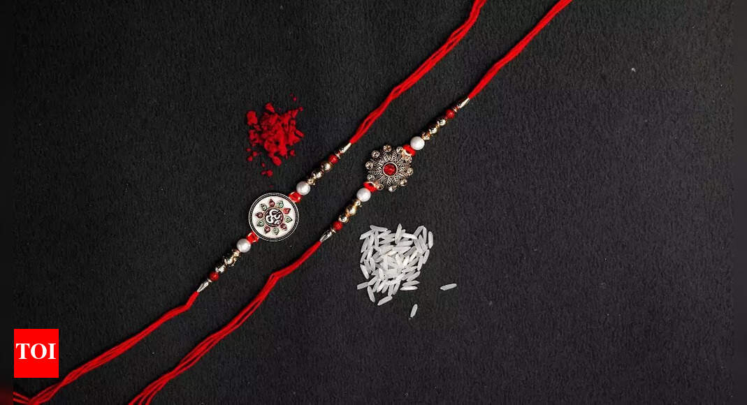 Rakhi Sets To Australia: Prettiest Sets To Pick For Timely Delivery ...