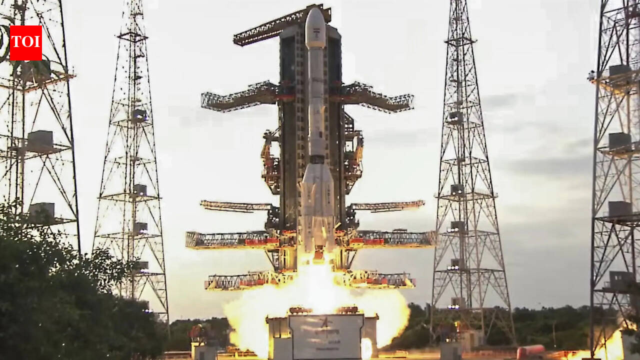 Nisar Satellite Launch Live Updates: India launches Nasa-Isro Nisar ...