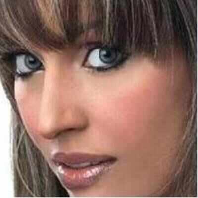 Pooja Missra takes to ramp for a cause - Times of India