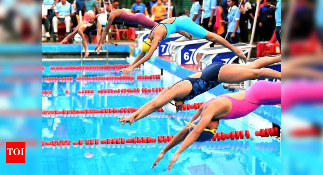 International gold medal for Vashi swimmer | Mumbai News - Times of India
