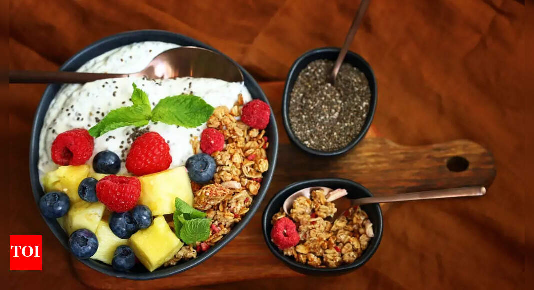 5 easy and healthy chia seed breakfast recipes for a better gut health ...