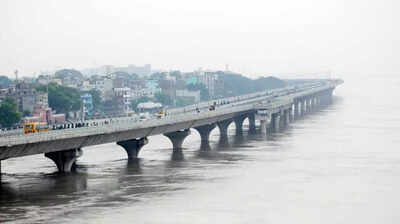 Patna sees steady fall in Ganga levels | Patna News - Times of India