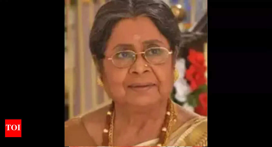 Basanti Chatterjee: Veteran actor Basanti Chatterjee passes away at 88; was battling cancer for ...