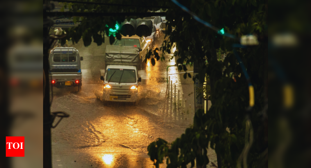 Orange alert for Mumbai, red for Pune ghats as monsoon rains intensify ...