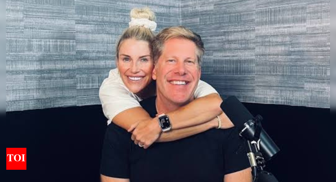 Kelly Stafford and Hank Winchester finally reunite on podcast after ...