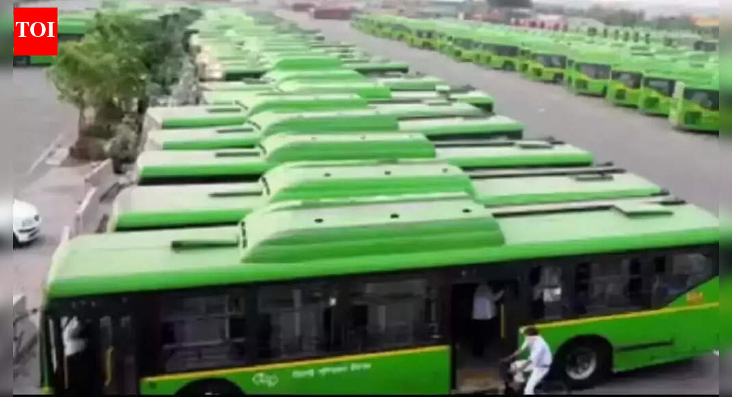 Delhi transition: CNG buses to be phased out by 2031; electric fleet ...