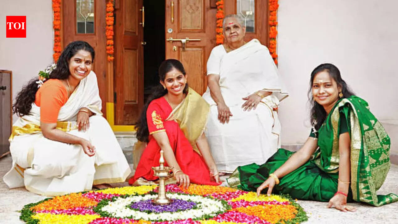 What are the 10 days of Onam and how is each day observed?